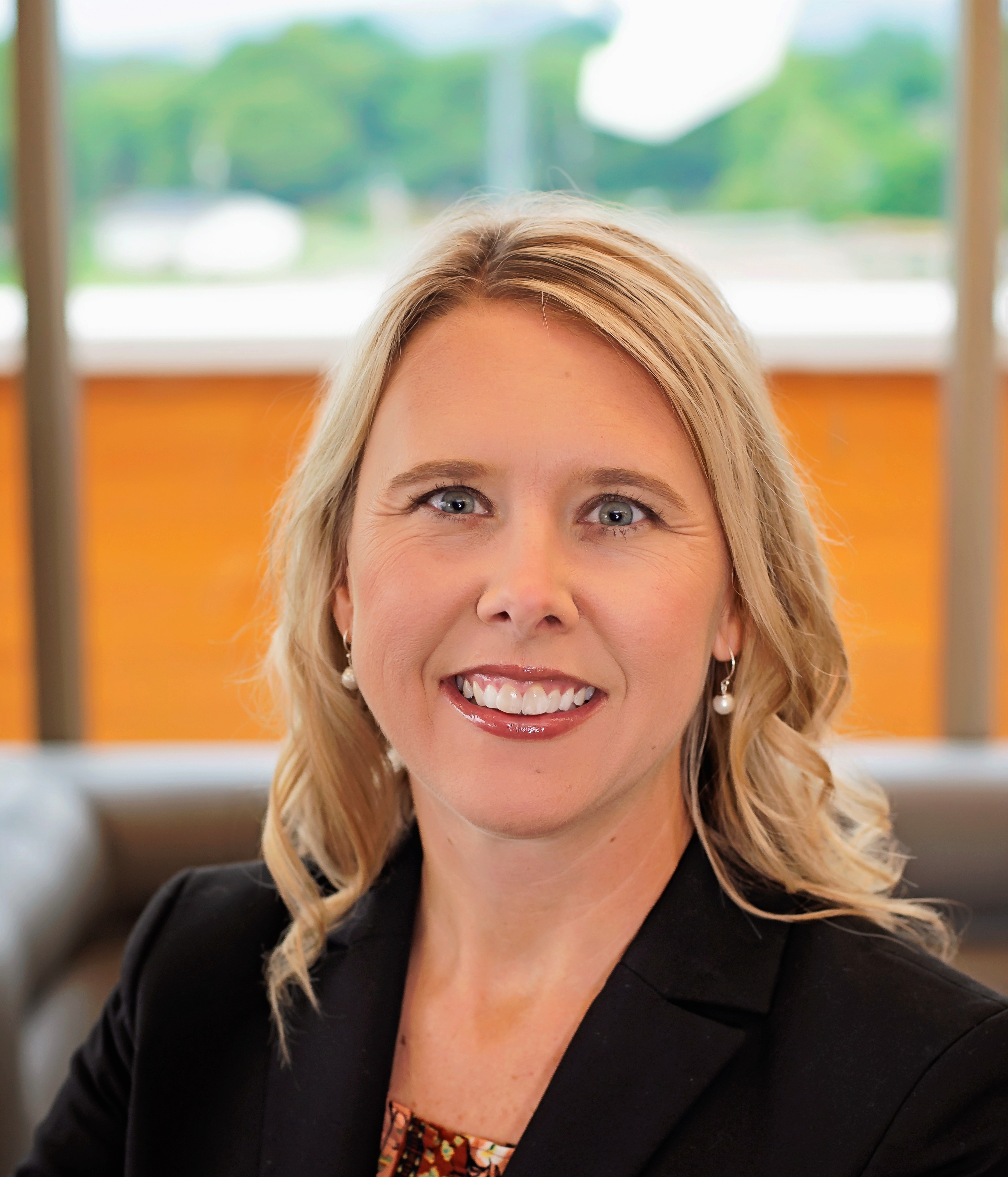 Lisa Davis Promoted to Senior Vice President, Managing Director of ...